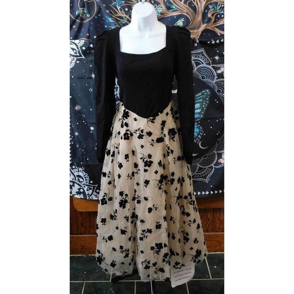 Chicwish | Dresses | Chicwish Formal Floral Dress | Poshmark